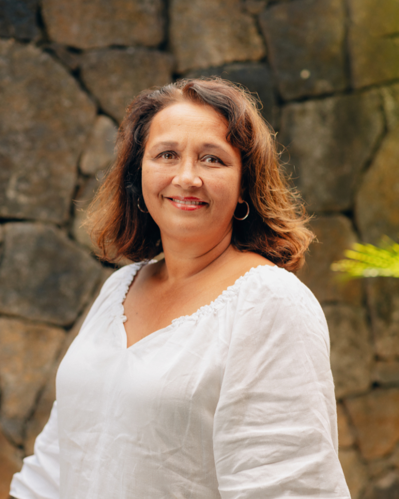 Discover all the members of the BARNES Mauritius team