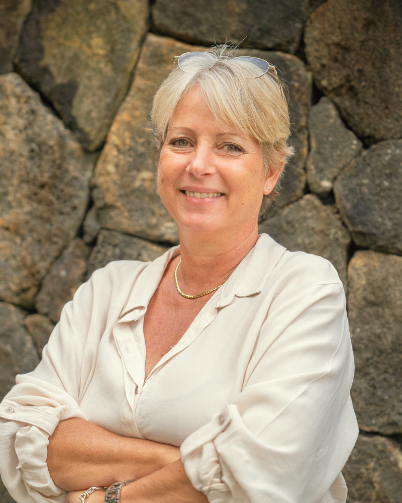 Discover all the members of the BARNES Mauritius team